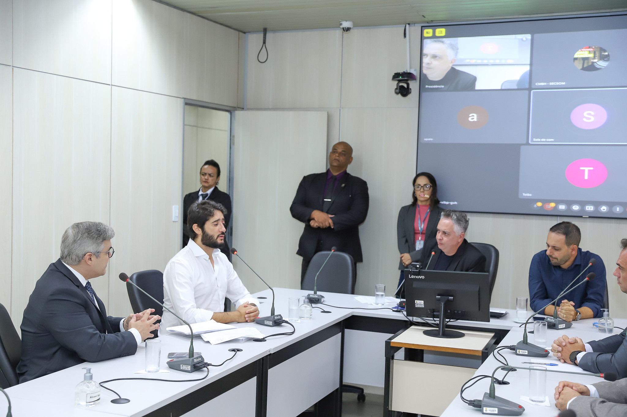 O constrangimento no processo que prometia cassar o presidente da ...