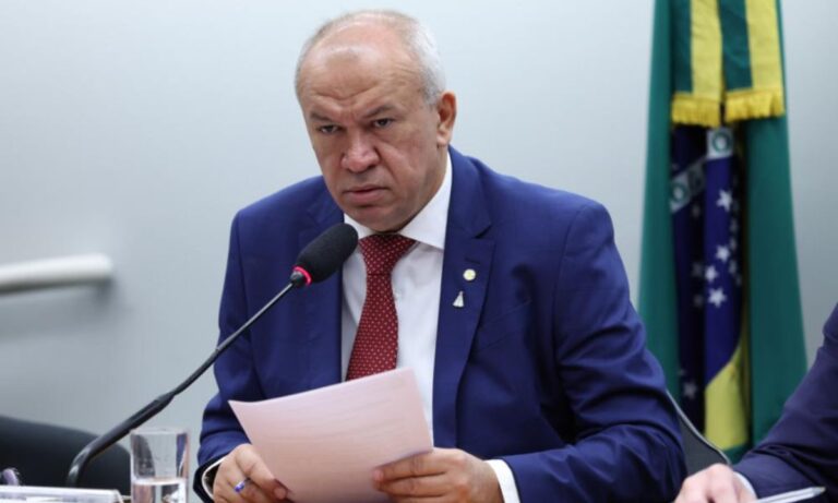 STJ nega recurso de deputado de Minas em ação sobre servidor acusado de ...